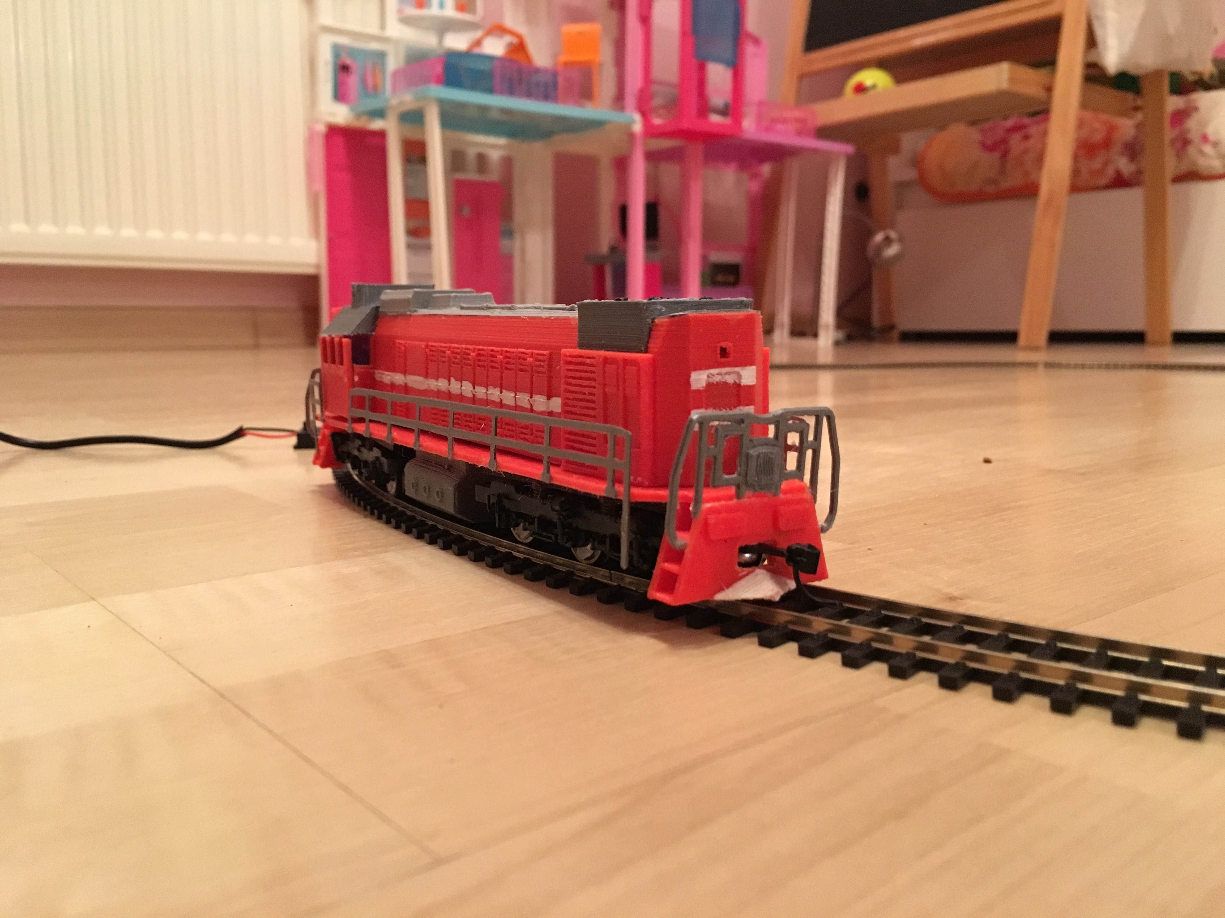 🚆 Diesel train engine TEM-18D・Free STL File for ・Cults