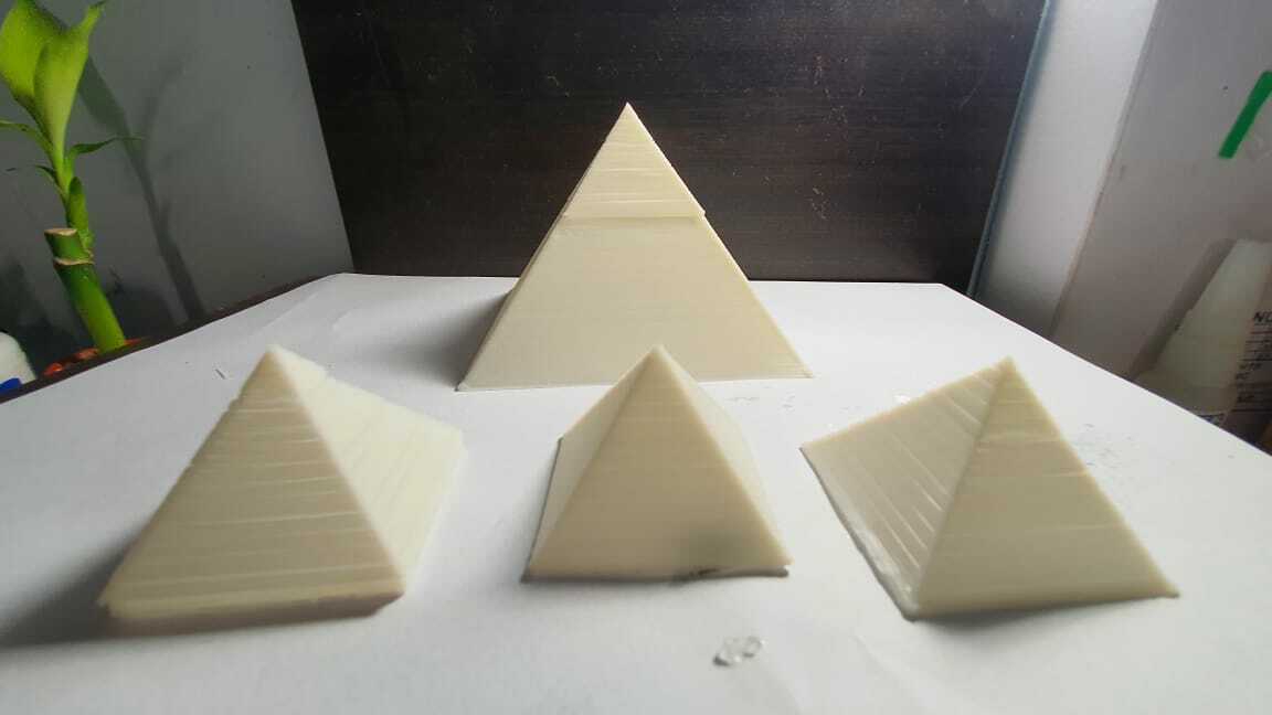 STL file PYRAMID BOX STUFFS 📦・Template to download and 3D print・Cults