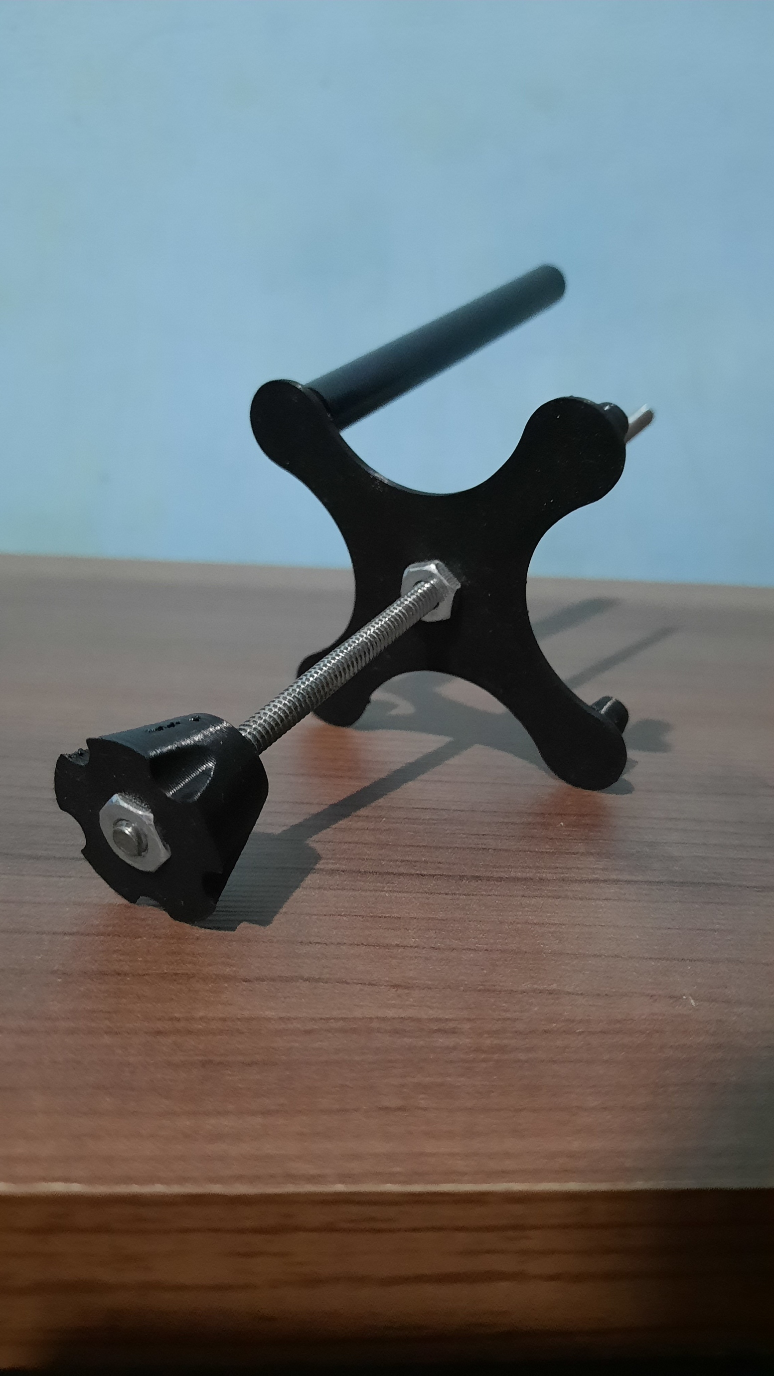 🎨 Rotating Stand for Mini Coils・Free STL File for ・Cults