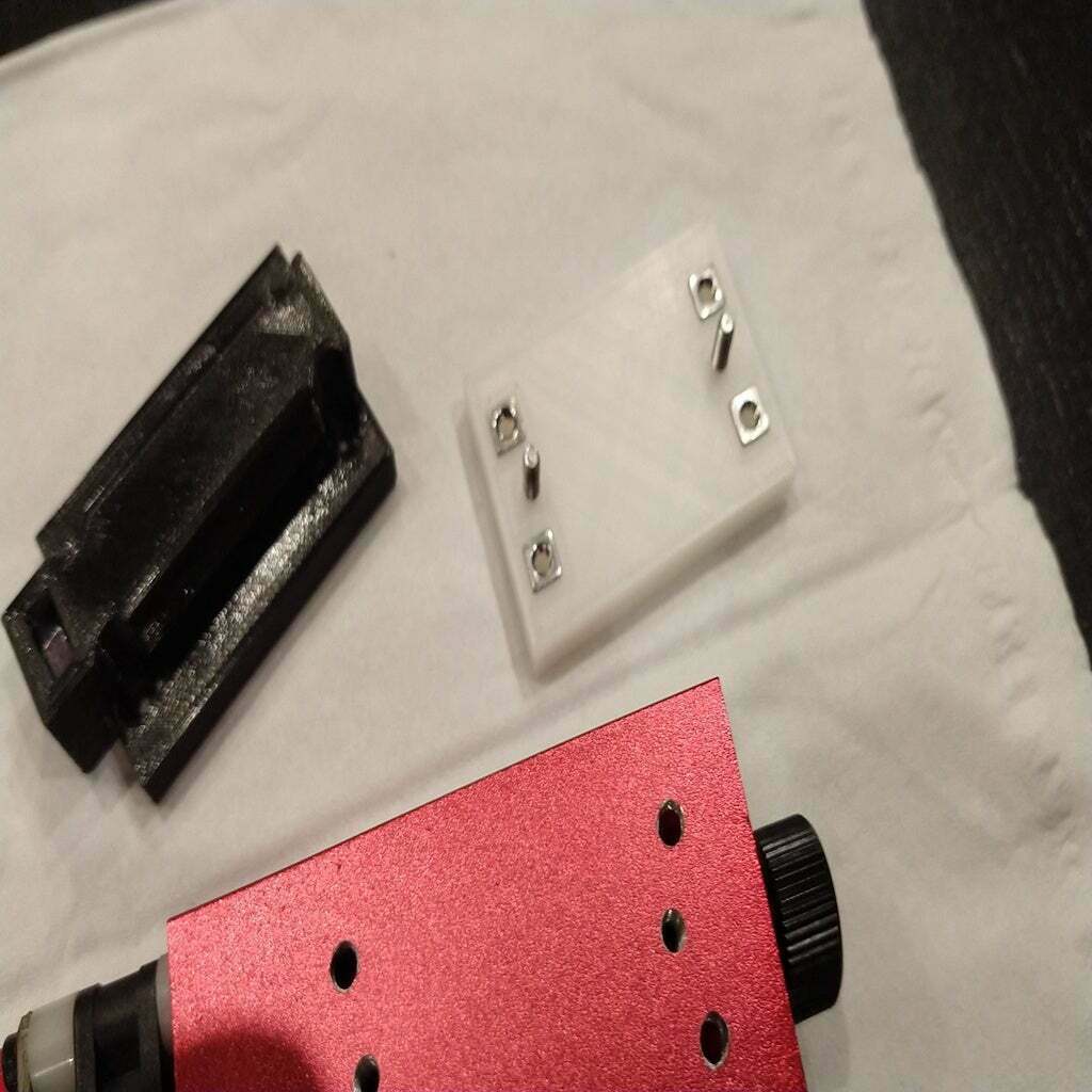 Free STL file Laser Adapter Mount - 2 to 4 hole 🕳️ ・Design to download ...