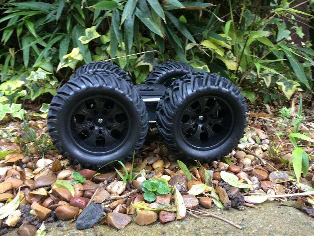 🤖 Quad Rover - version 2・Free STL File for ・Cults