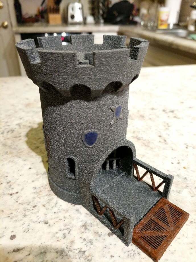 3D print Castle dice tower with moveable gate・Cults