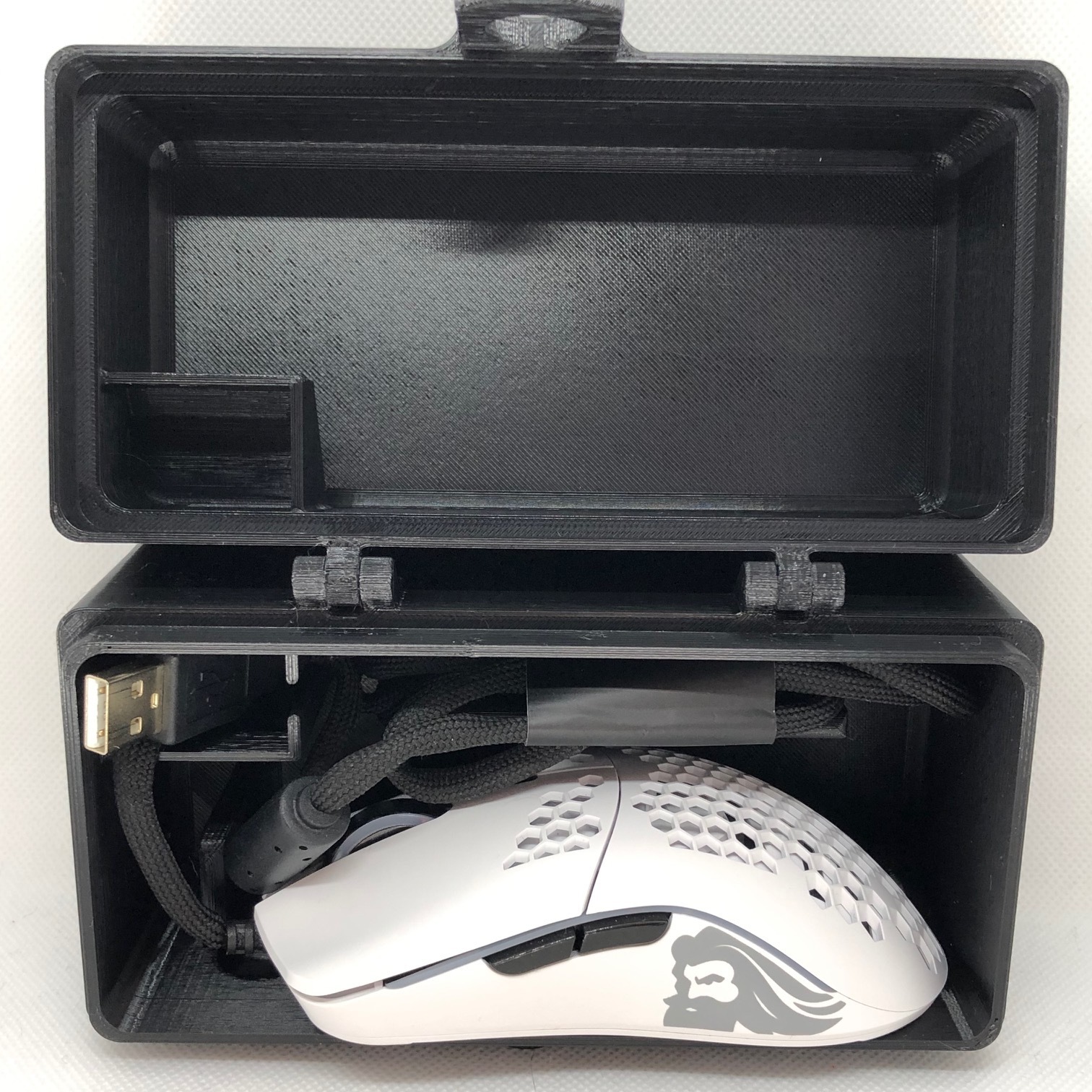 STL file Computer Mouse and cable storage case 🖥️・3D print object to ...