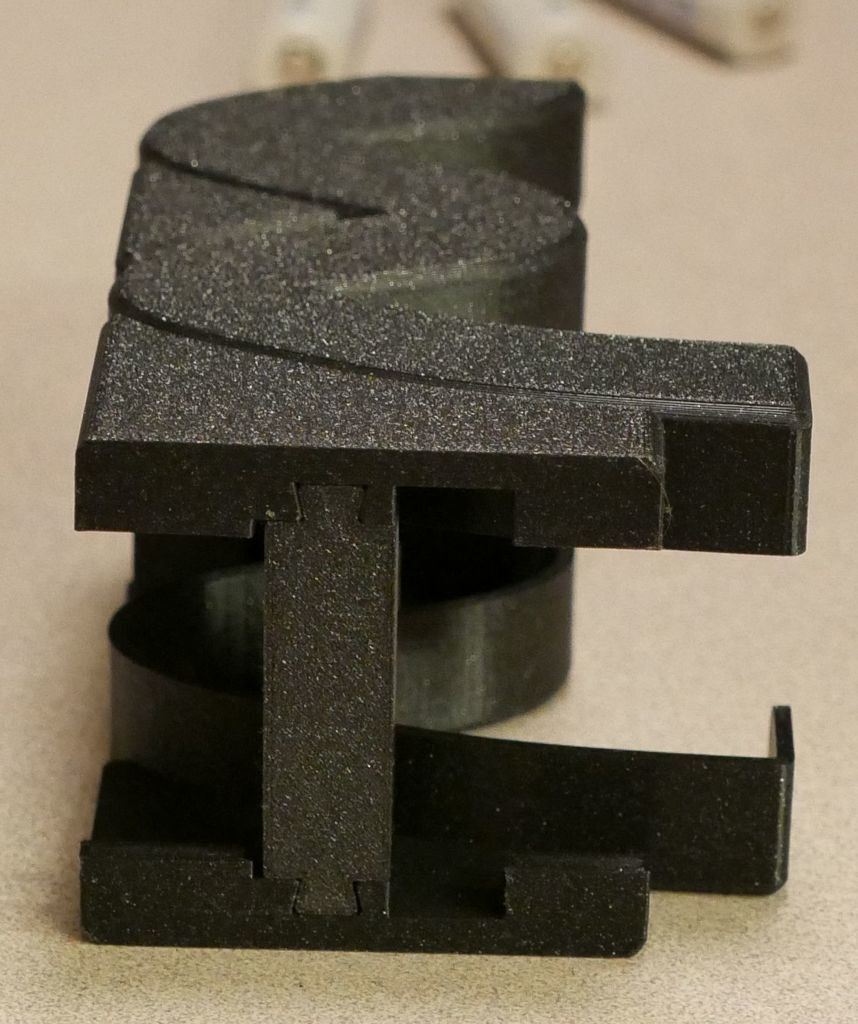 🌊 Wave FIFO Battery Holder・Free STL File for ・Cults