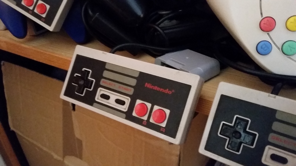 🎮 Controller Holder | NES | Nintendo・Free 3D File for ・Cults