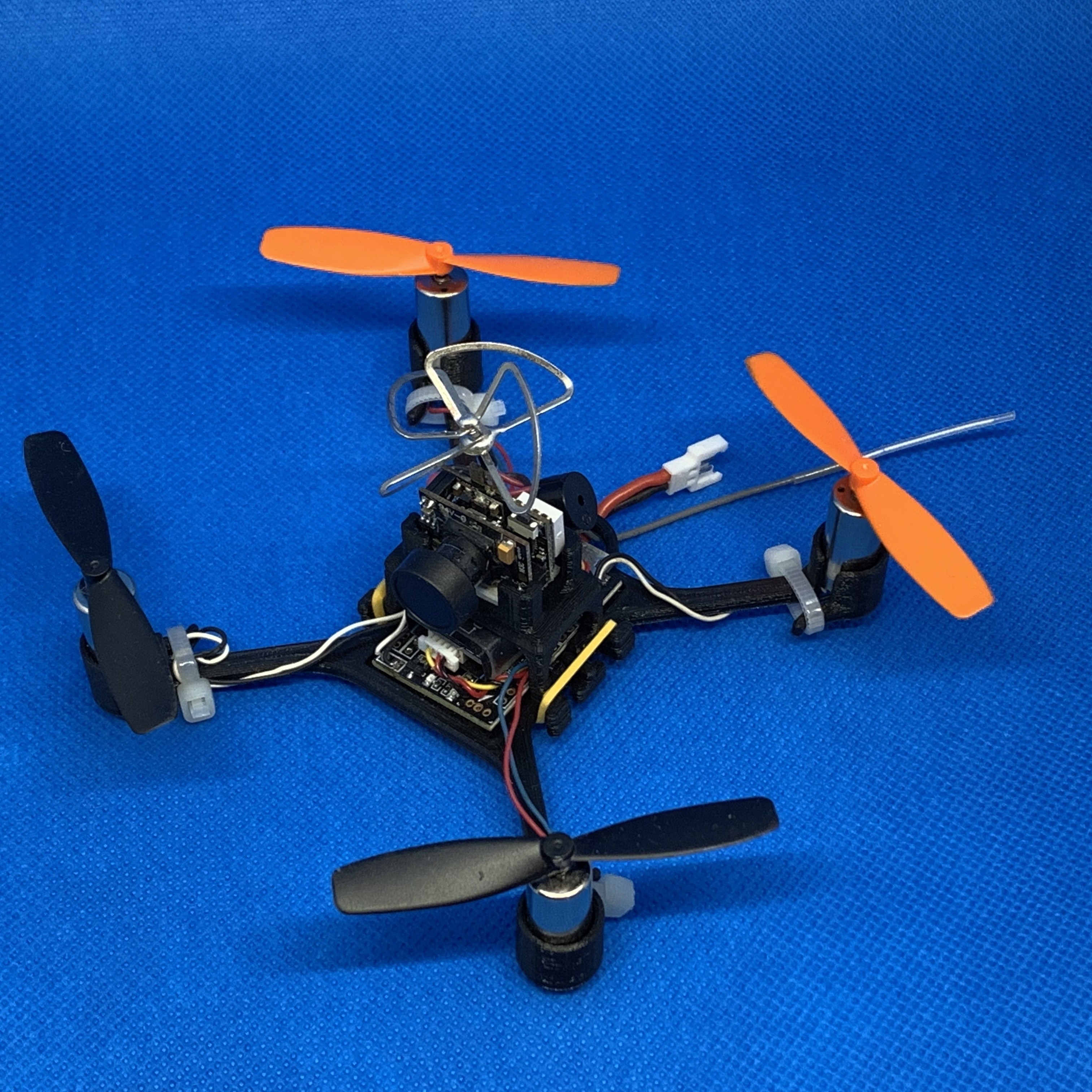 🎲 FPV mini quadcopter (90x90 mm)・ STL File for ・Cults