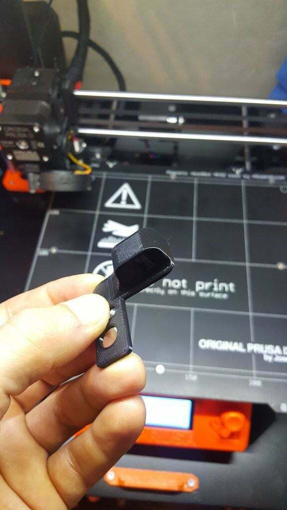 STL file Harley Davidson STREET BOB small turn signal support 🏍️ ・Model ...