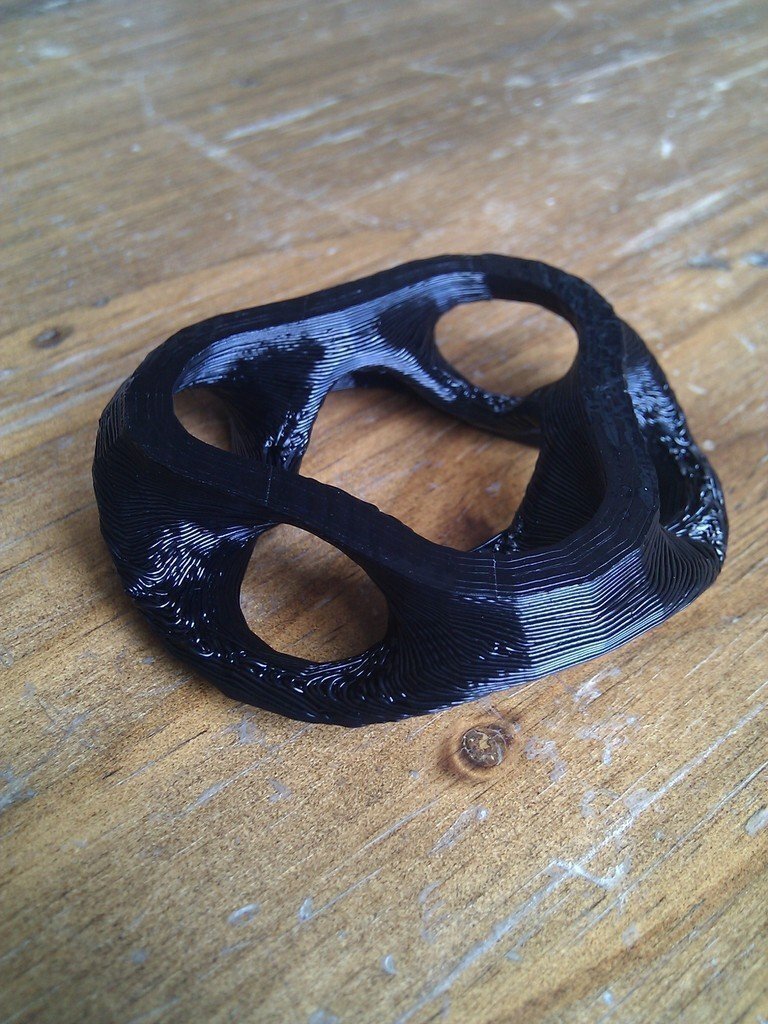 Free STL file Toroidal Warp 👽・Object to download and to 3D print・Cults