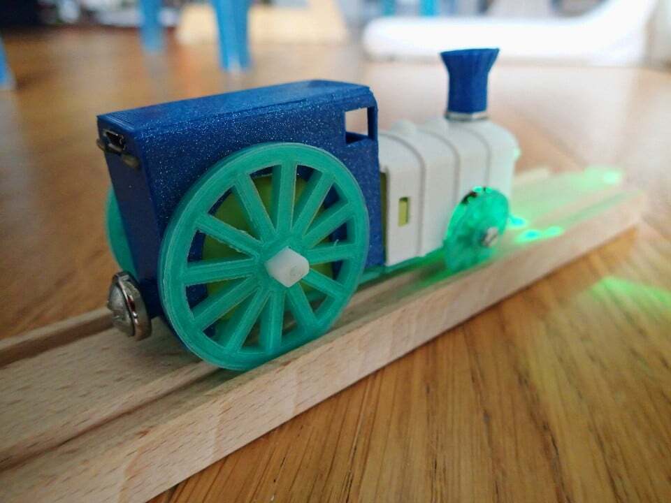 3D printed Electric locomotive for Ikea Lillabo/Brio train (USB ...