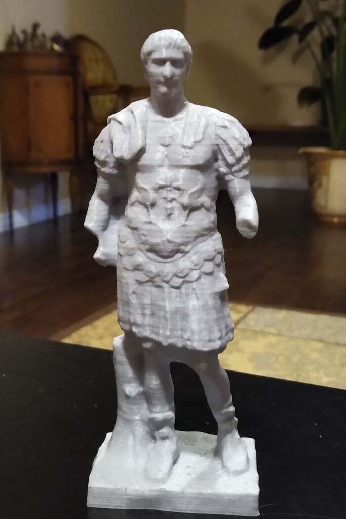 3D printed Roman Emperor Trajan Statue 3D Scan・Cults