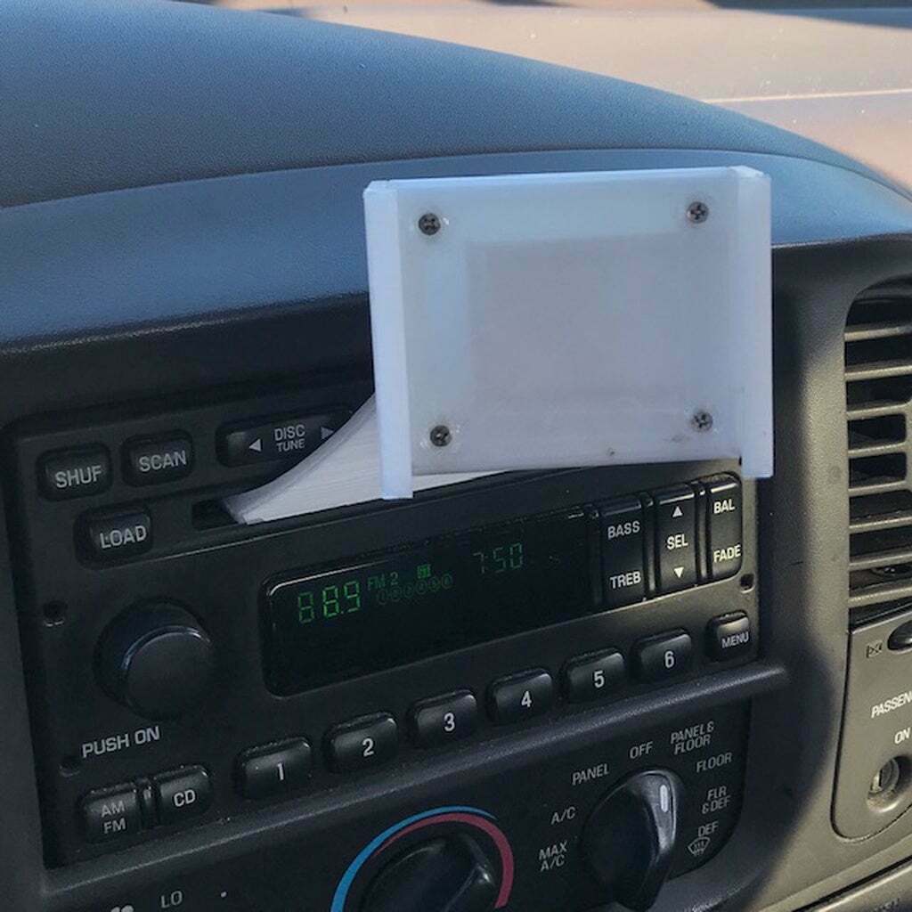 Free STL file Universal CD Slot Car Phone Holder 💽 ・3D print design to ...