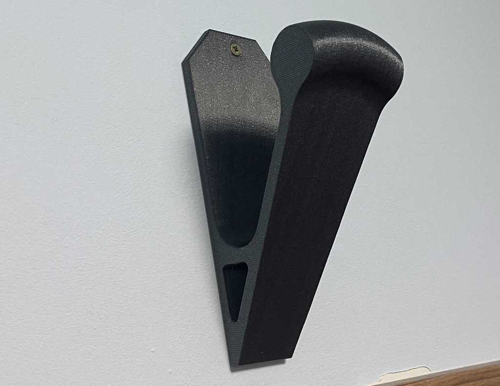 Free STL file Helmet hanger 🪖 ・3D printer design to download・Cults