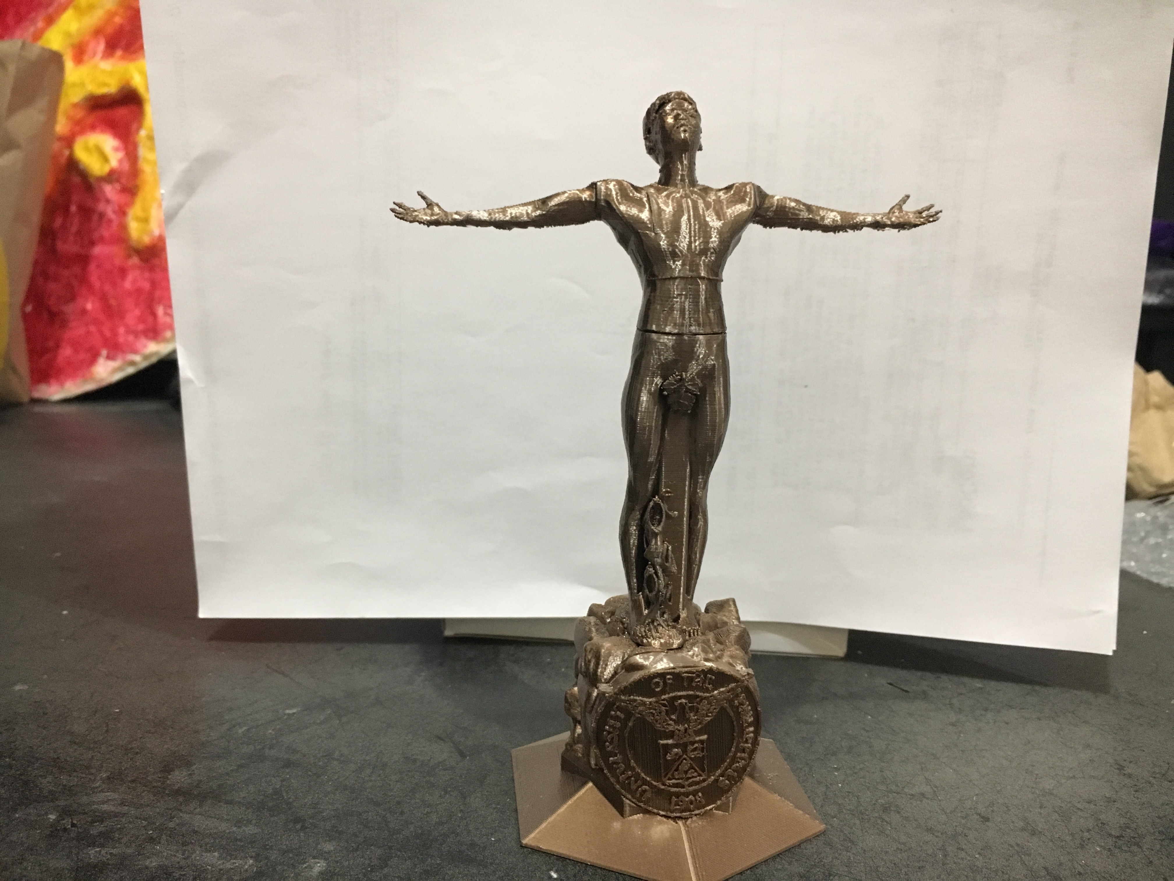 STL file University of the Philippines Oblation Pen Holder 🏛️ ・3D ...