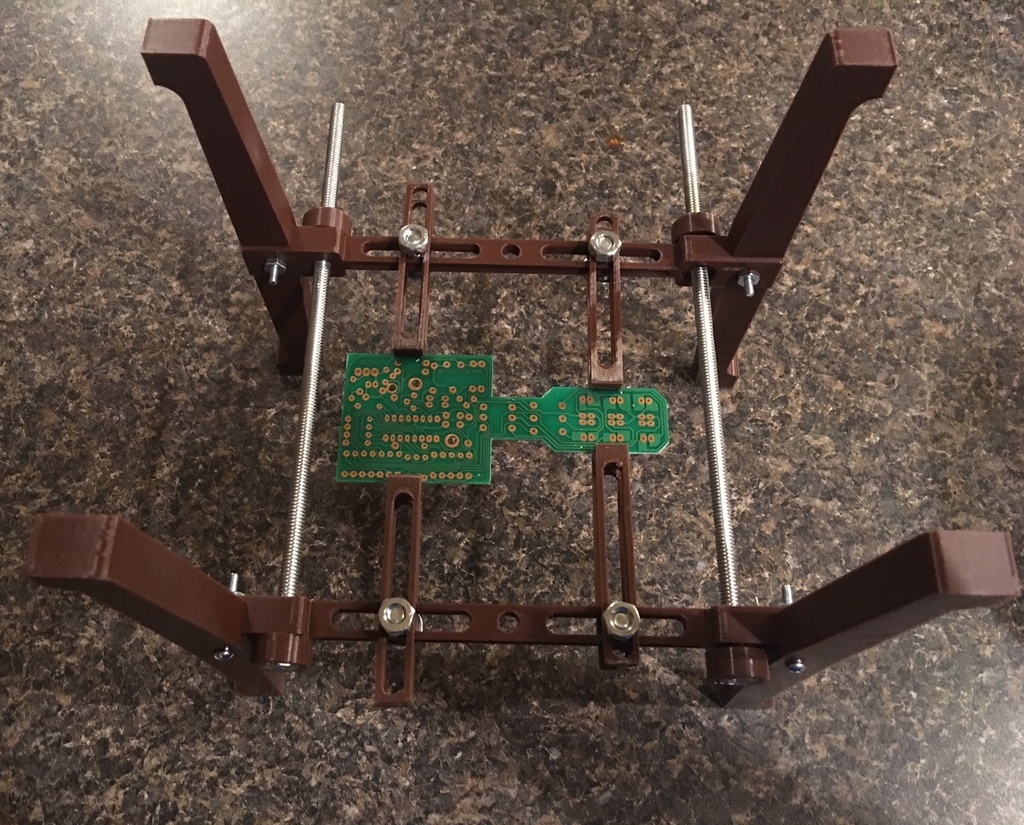 Free 3D file PCB / Circuit Board Holder - Soldering Helper 🔌 ・3D ...