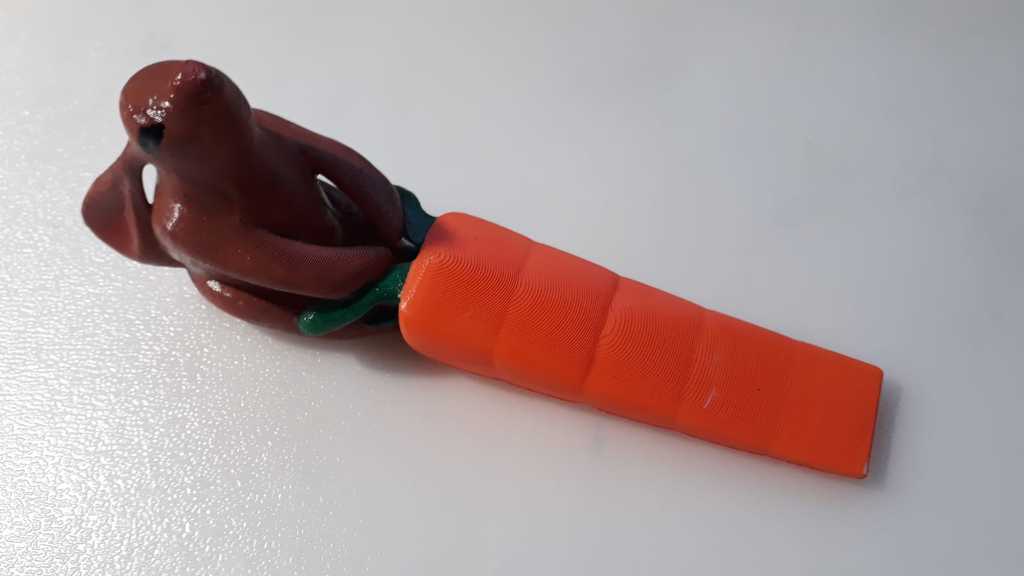 3D printing Bunny Rabbit Pulling Carrot Doorstop・Cults