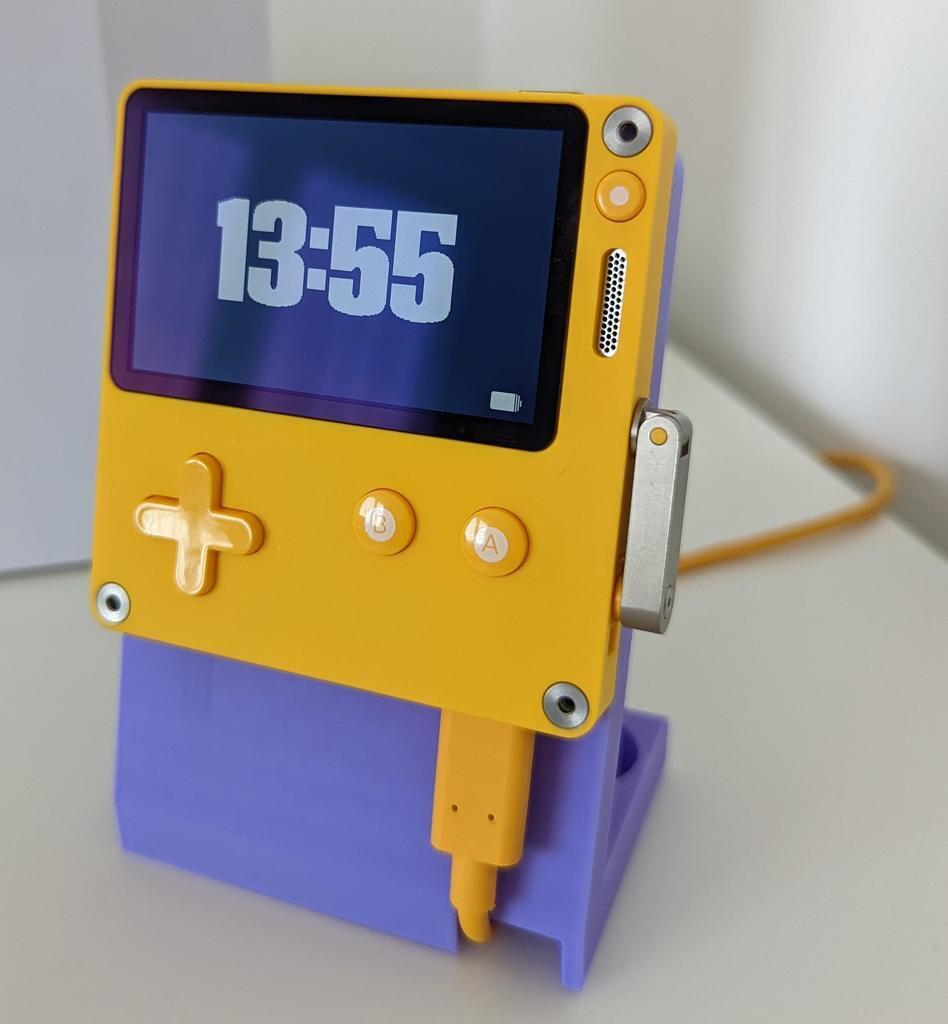 Free STL file Knockoff Playdate Pen Dock (Geomag magnet) 🖊️ ・3D print design to download・Cults