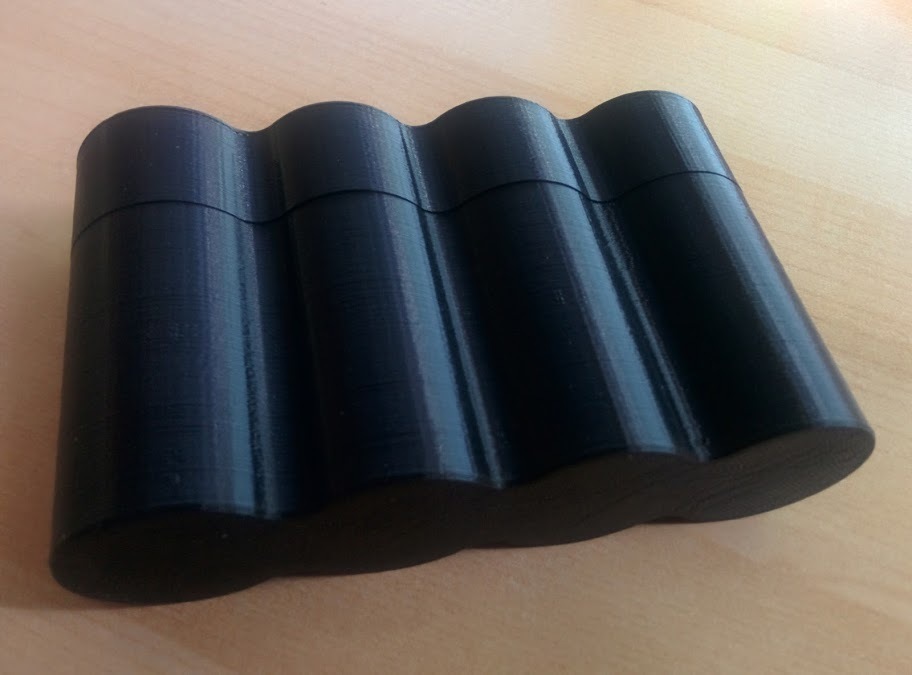 Free 3D file 120 Film Container / Canister with Clips 📽️ ・3D printable ...