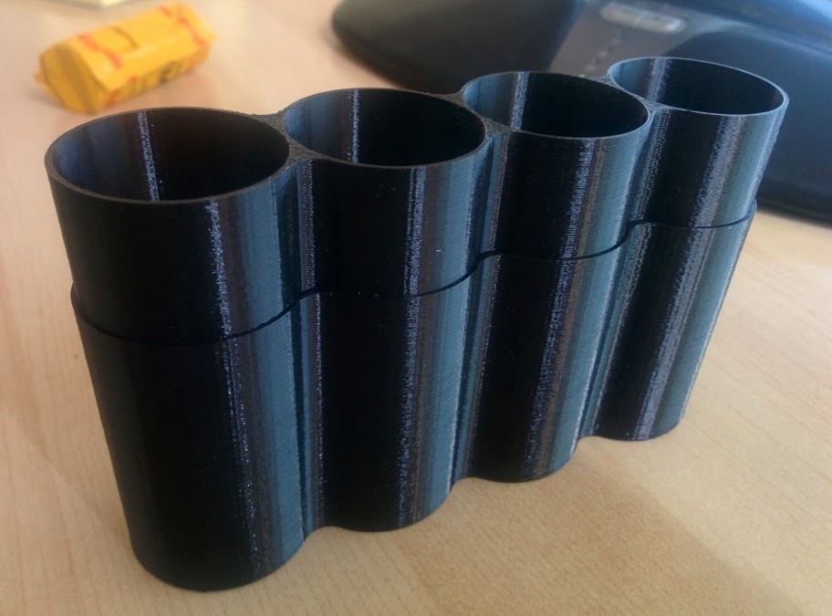Free 3D file 120 Film Container / Canister with Clips 📽️ ・3D printable ...