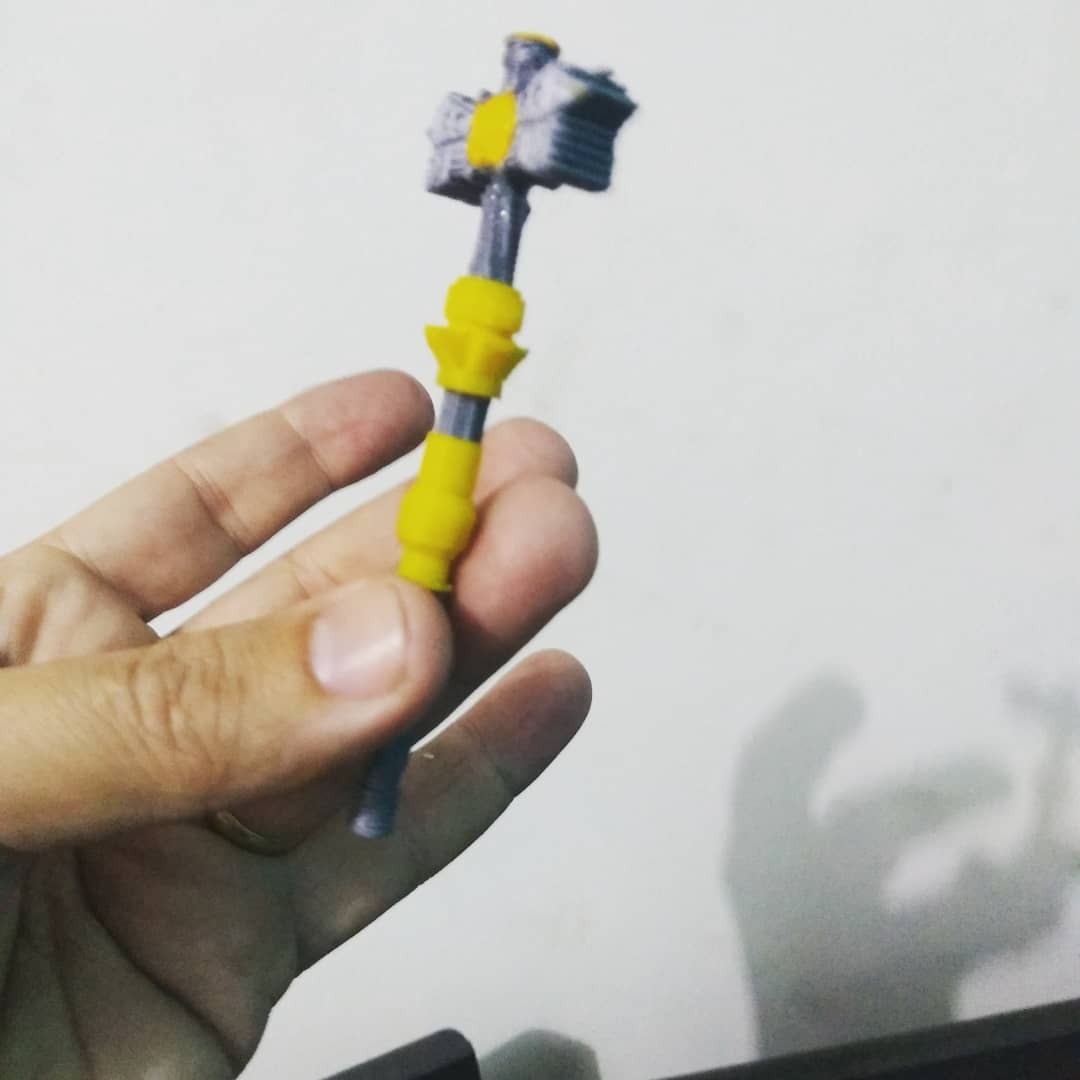 🤖 TRANSFORMERS BUMBLEBEE BATTLE HAMMER TLK・ 3D File for ・Cults
