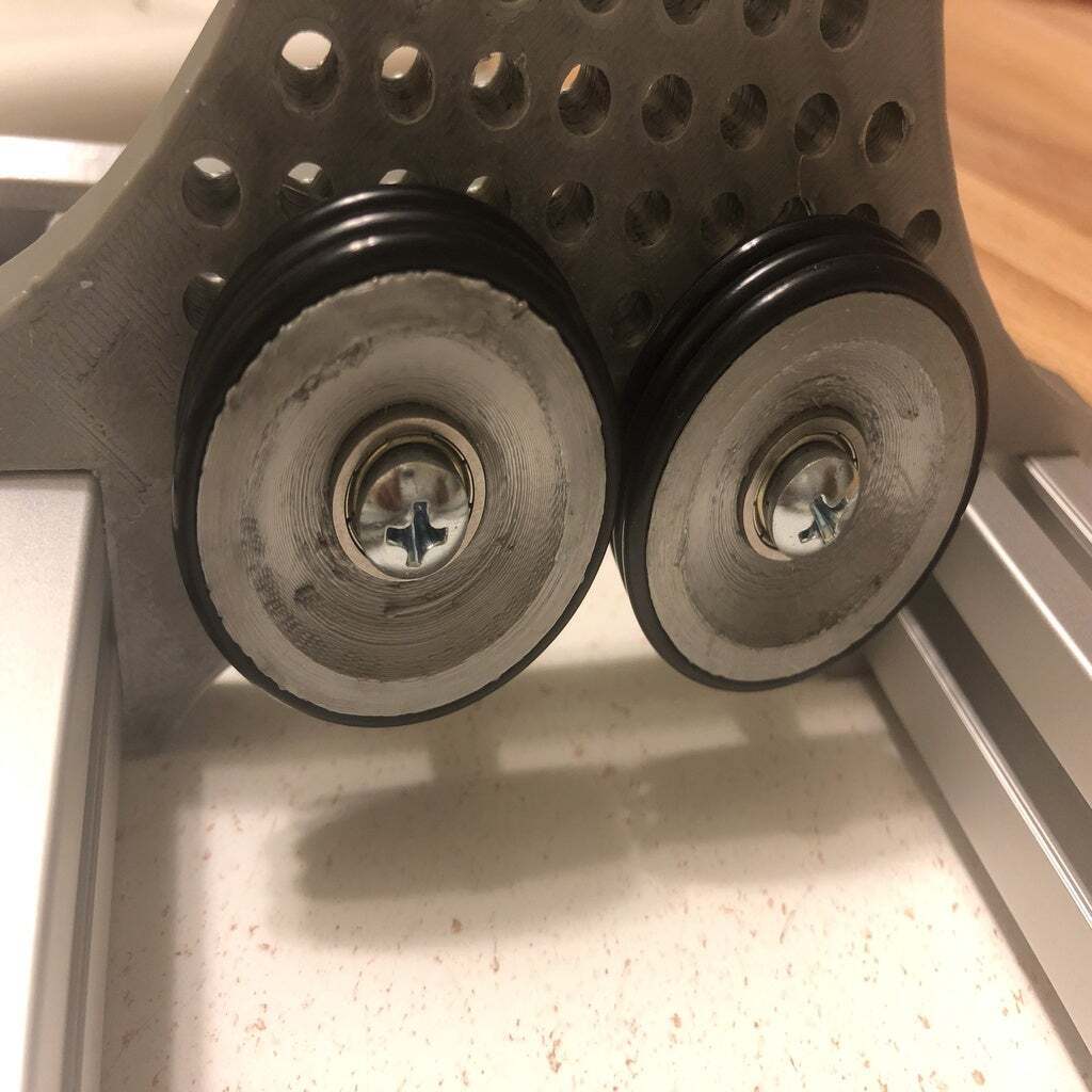 Free STL file laser engraver rotary adapter for K40 lasers 👽・3D print ...