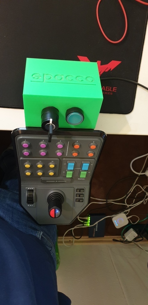 3D-Datei Spacco Box für Logitech G Heavy Equipment Sidepanel kostenlos ...