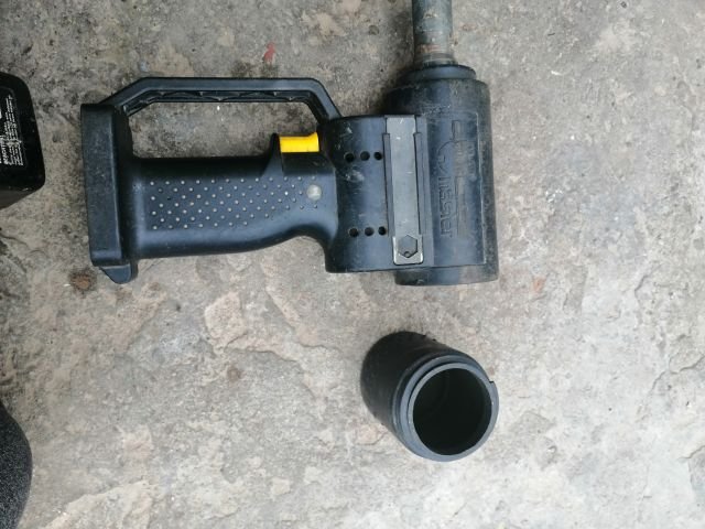 STL file Container for collecting pop rivets Wurth ANG14 🪢 ・3D print ...