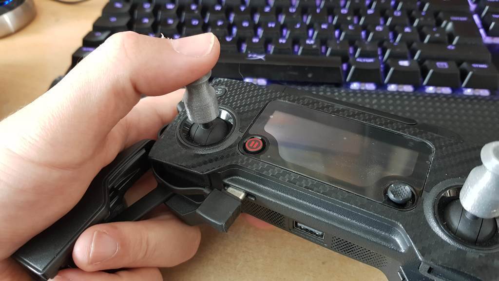 Free STL file DJI Mavic controller gimbal stick extensions for pinch ...