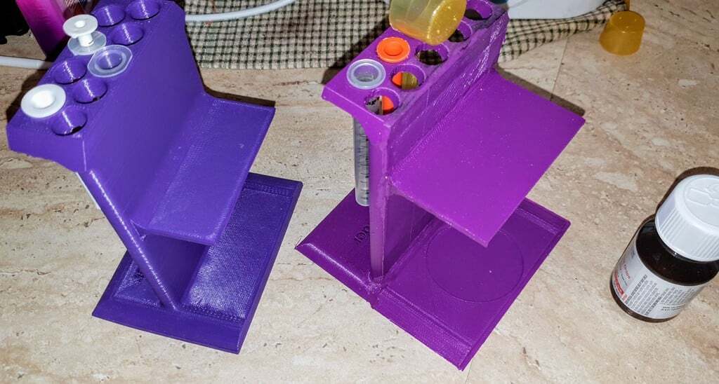 3D printed Syringe Holder - Baby Panadol Etc..・Cults