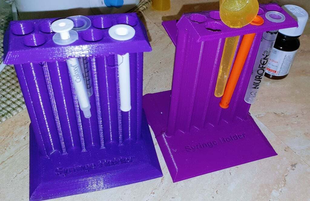 3D printed Syringe Holder - Baby Panadol Etc..・Cults