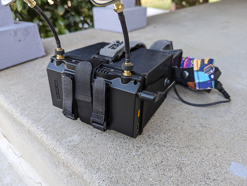 Free 3D file Frsky Skyvision HDzero FPV Box Goggles 📦・Model to download ...