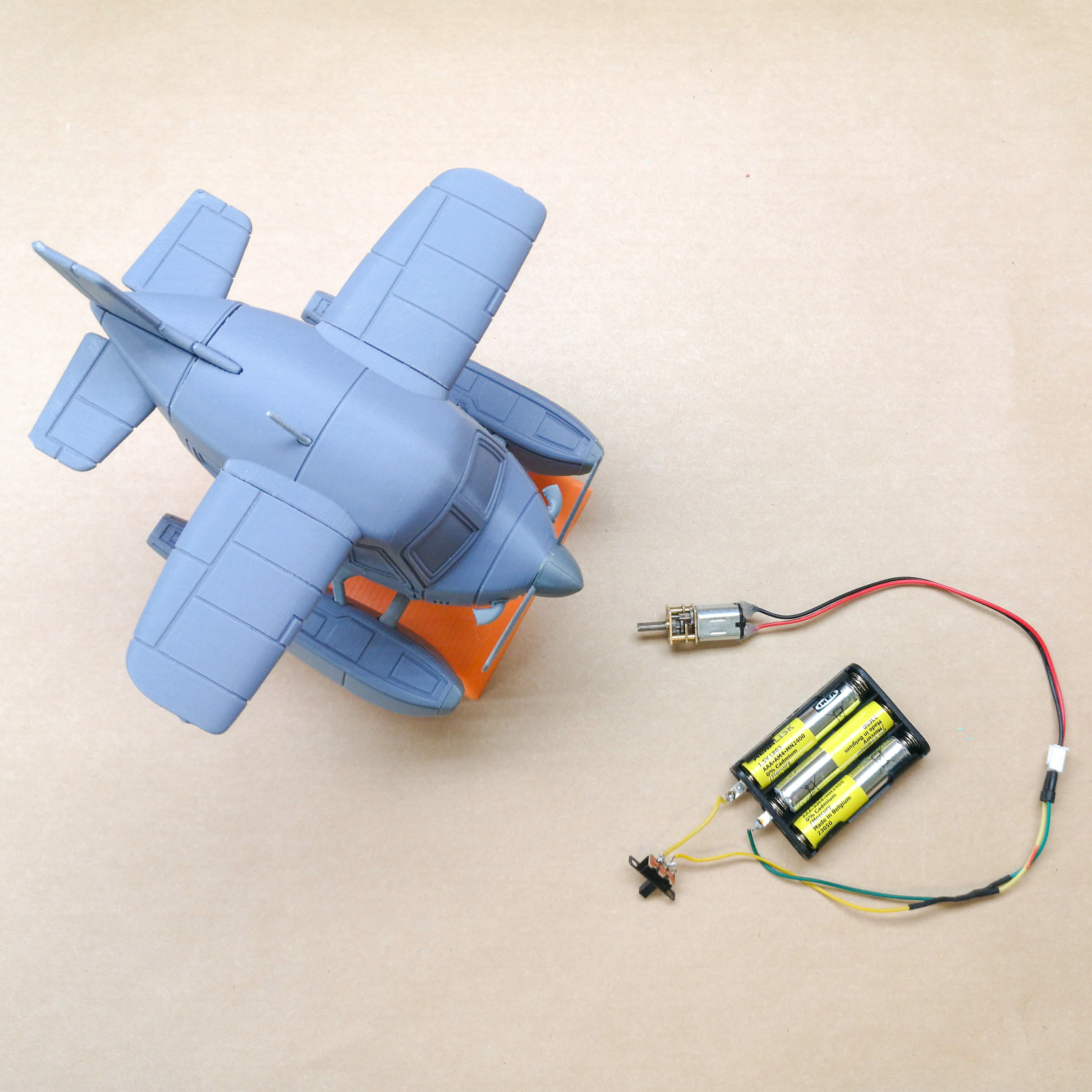 🛩️ ACNH DAL Plane - Scaled to Animal Crossing Amiibo - New Horizons ...
