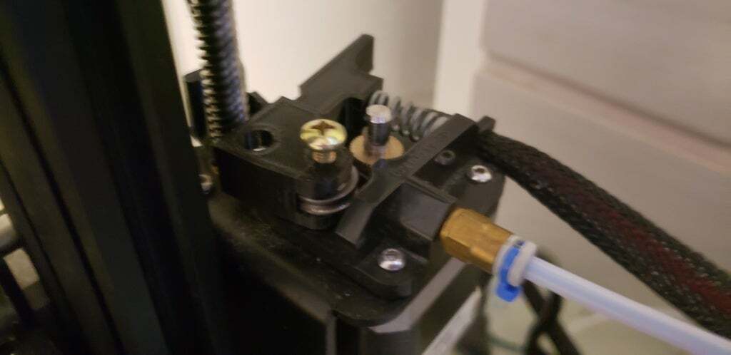 Free STL file reinforced extruder arm for ender 3 💪 ・3D printing ...