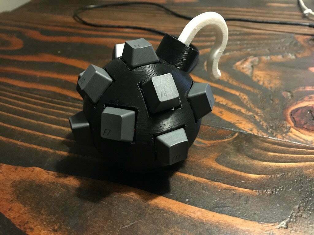 💣 F Bomb・Free STL File for ・Cults