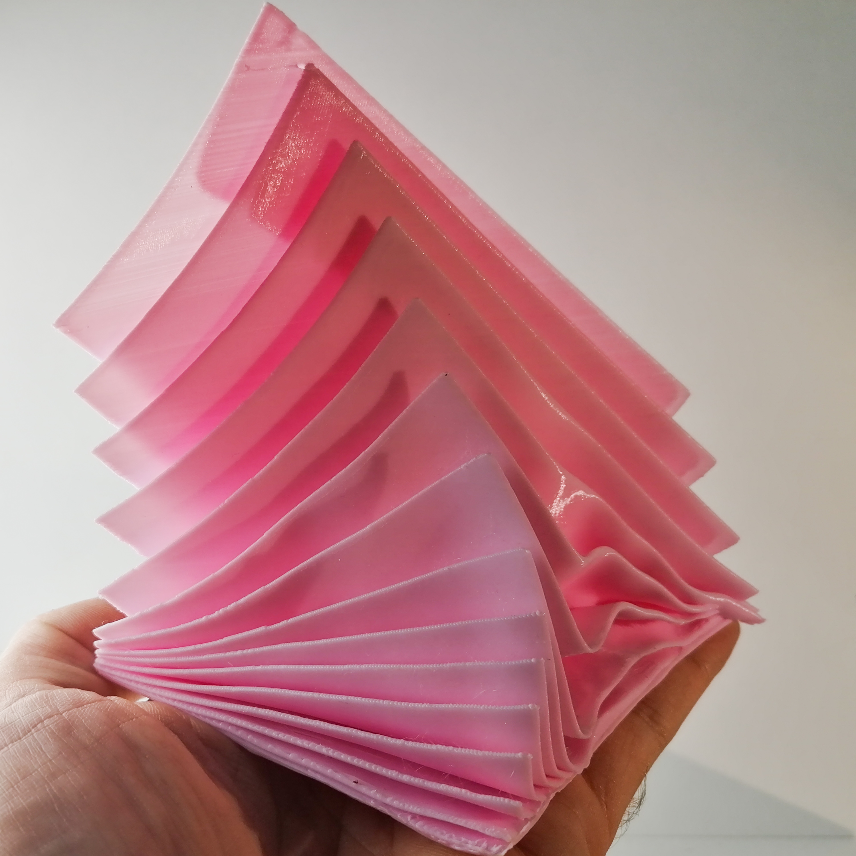 Free STL file Falling Paper 🗿 ・3D printer design to download・Cults