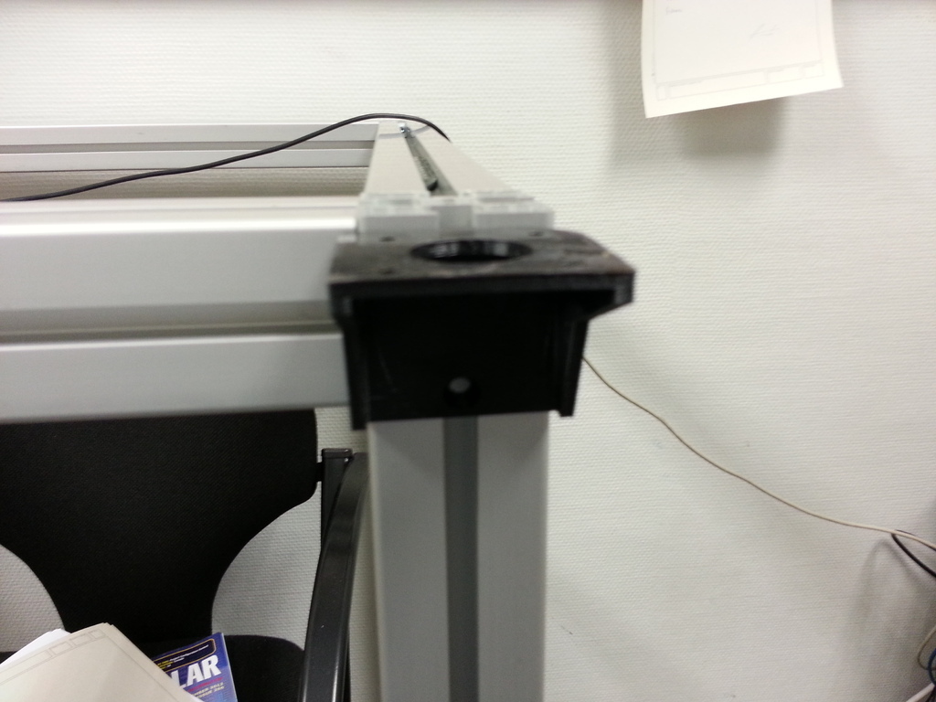 Free 3D file NEMA17 t-slot support 🔧 ・3D printable model to download・Cults