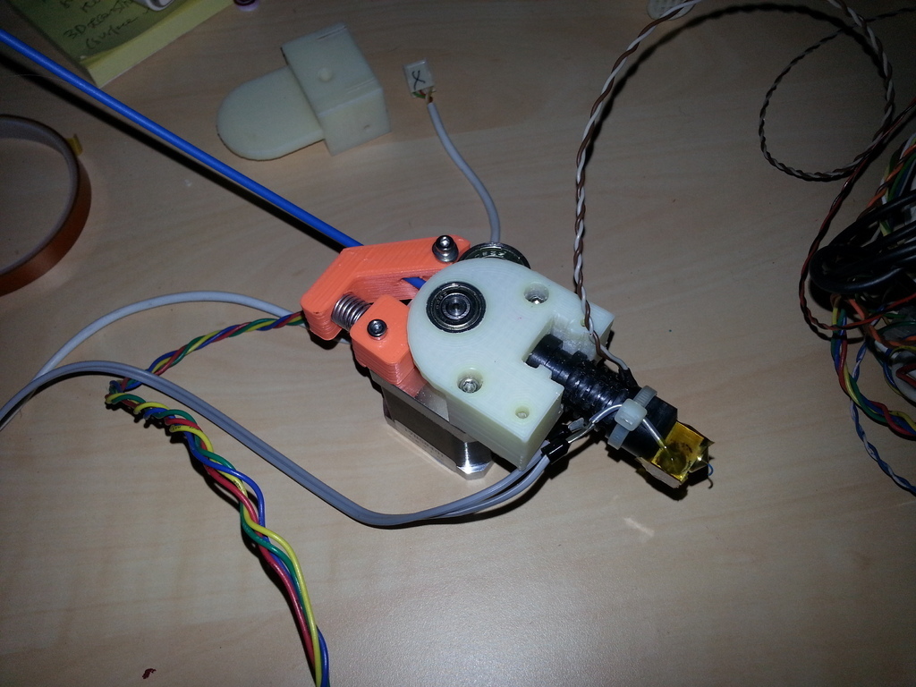 Free 3D file Direct drive mini extruder for Mini i3 👽 ・3D printable ...