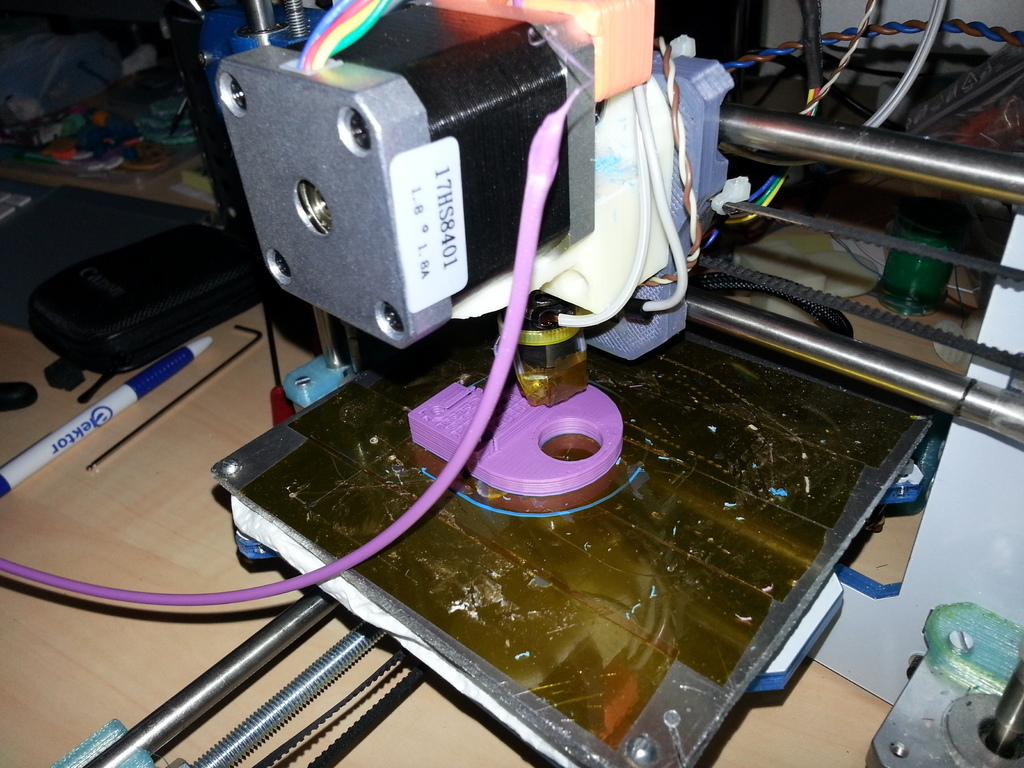 Free 3D file Direct drive mini extruder for Mini i3 👽 ・3D printable ...