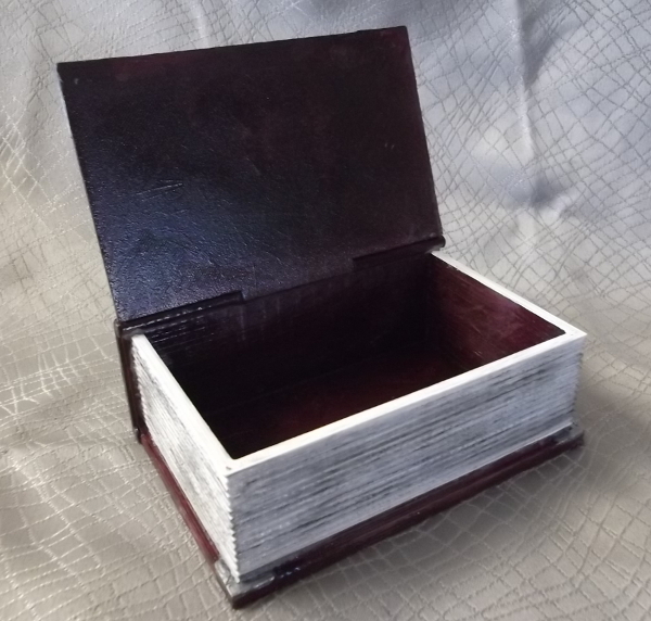 🎲 Dice Box - Book of Spells.・ STL File for ・Cults