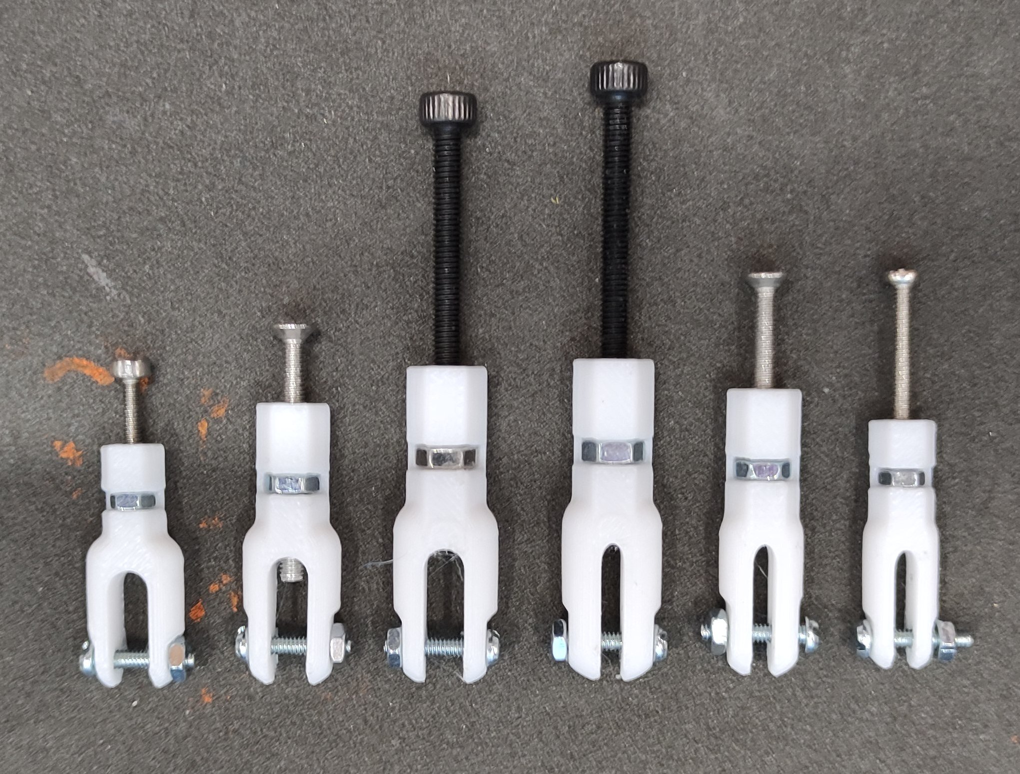 🚁 3D printable clevis M2 / M2.5 / M3 for RC planes・ STL File for ・Cults