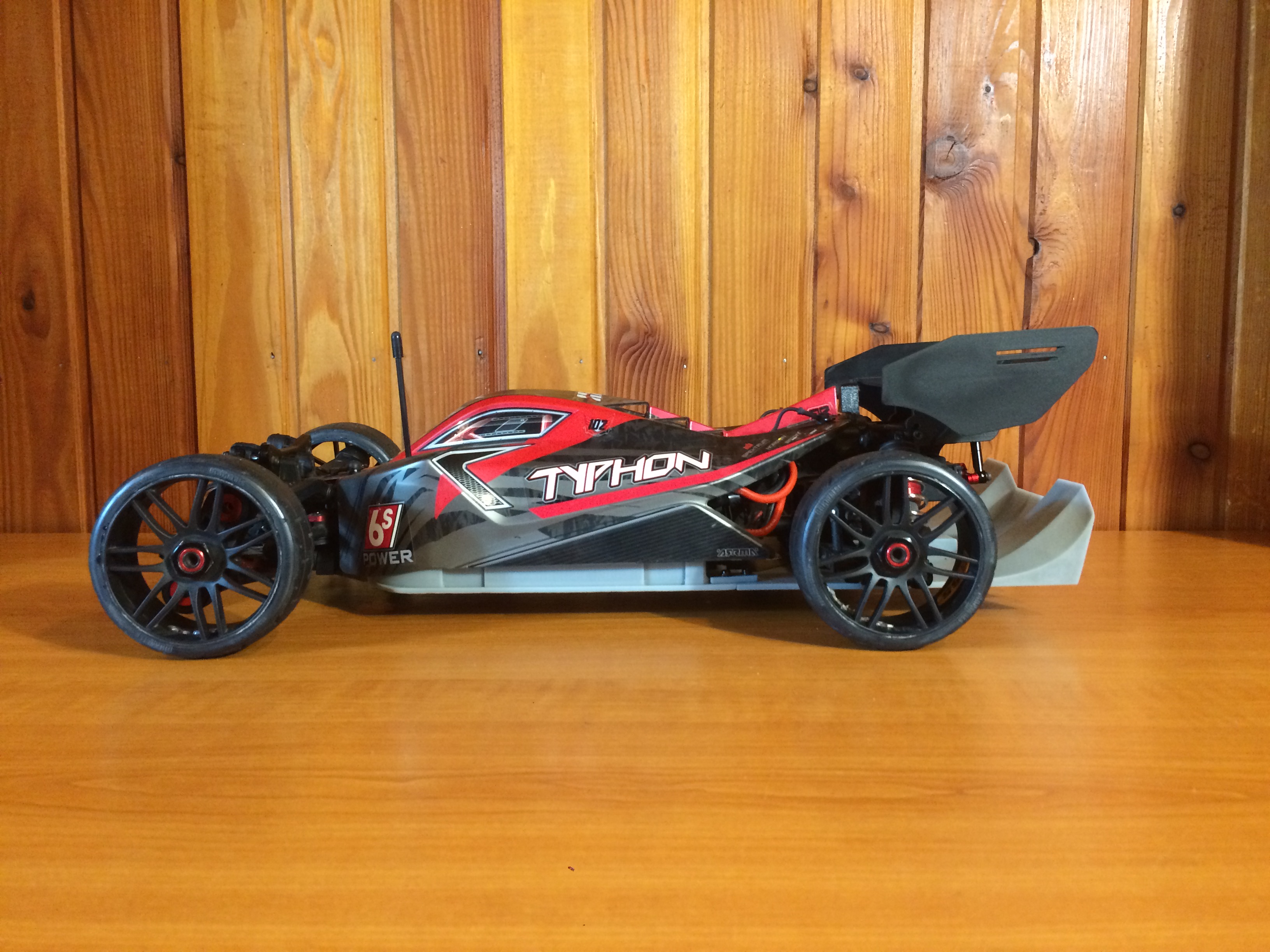 STL 文件 Arrma Typhon 6s Body kit 🎲 ・可下载 3D 打印模板・Cults