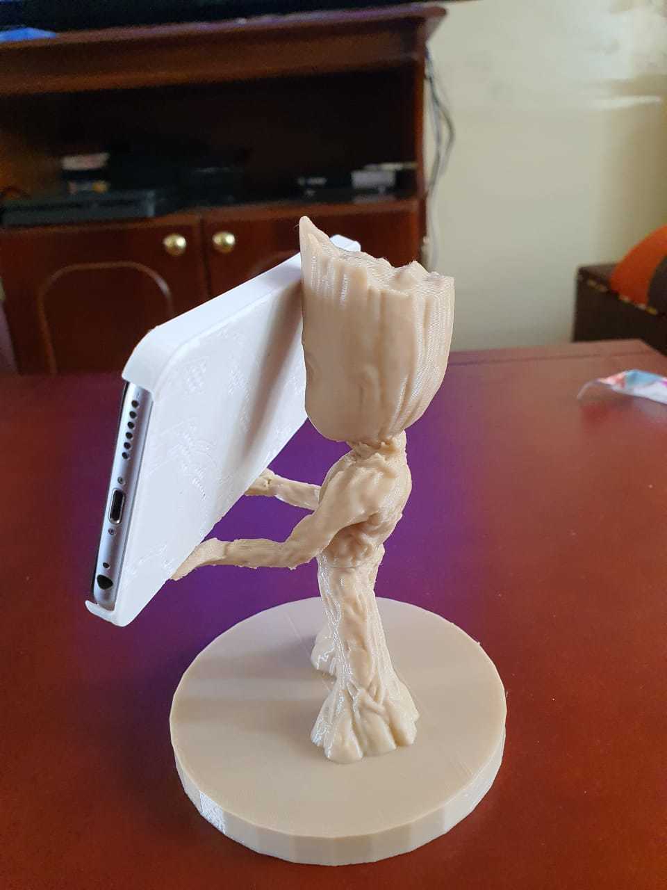 STL file Baby Groot Cell Phone Holder 👶 ・3D printing idea to download・Cults