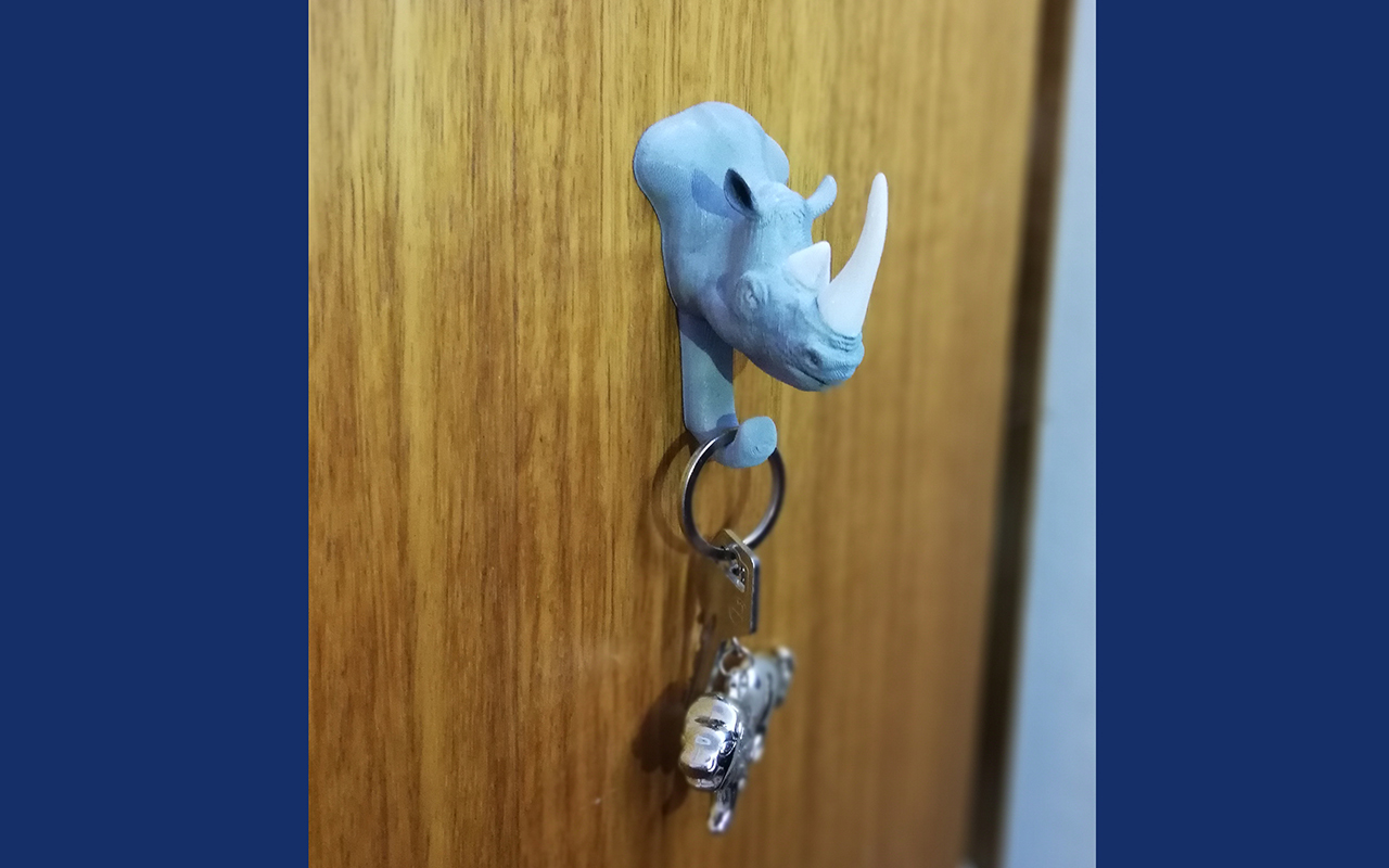 STL file Rhino hanger 🦏 ・3D printing model to download・Cults