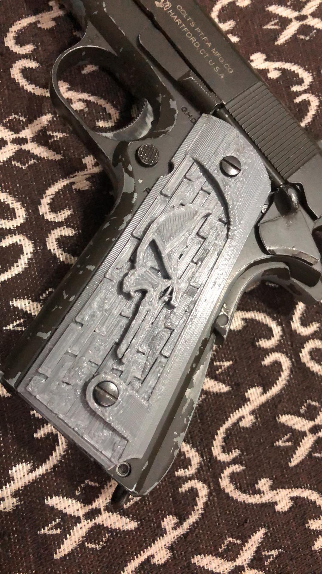 1911 Hand Grip - Punisher・Free STL File for ・Cults