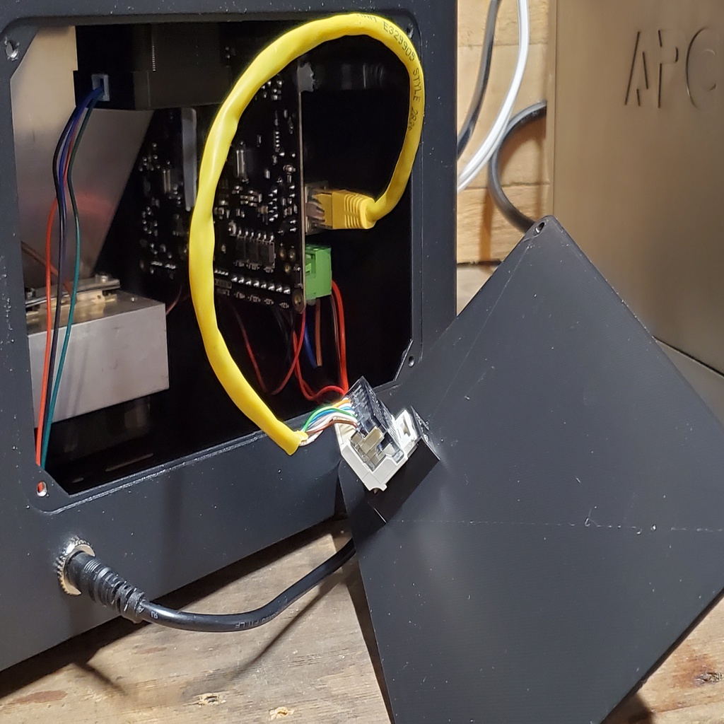 Fichier 3D gratuit Couvercle de la plaque arrière de l'imprimante EPAX ...