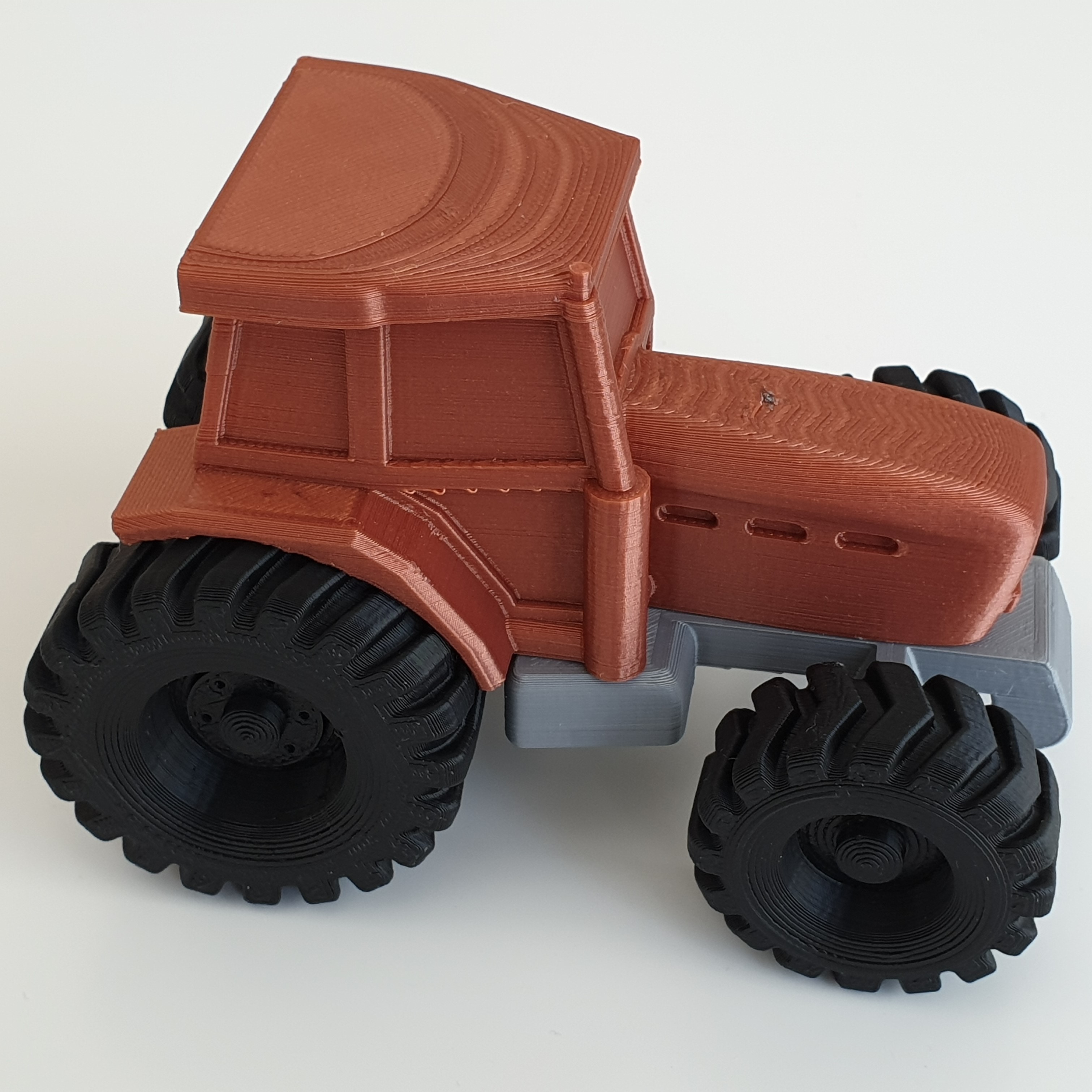 3D printing Easy to print Generic Tractor (esc: 1: 100)・Cults