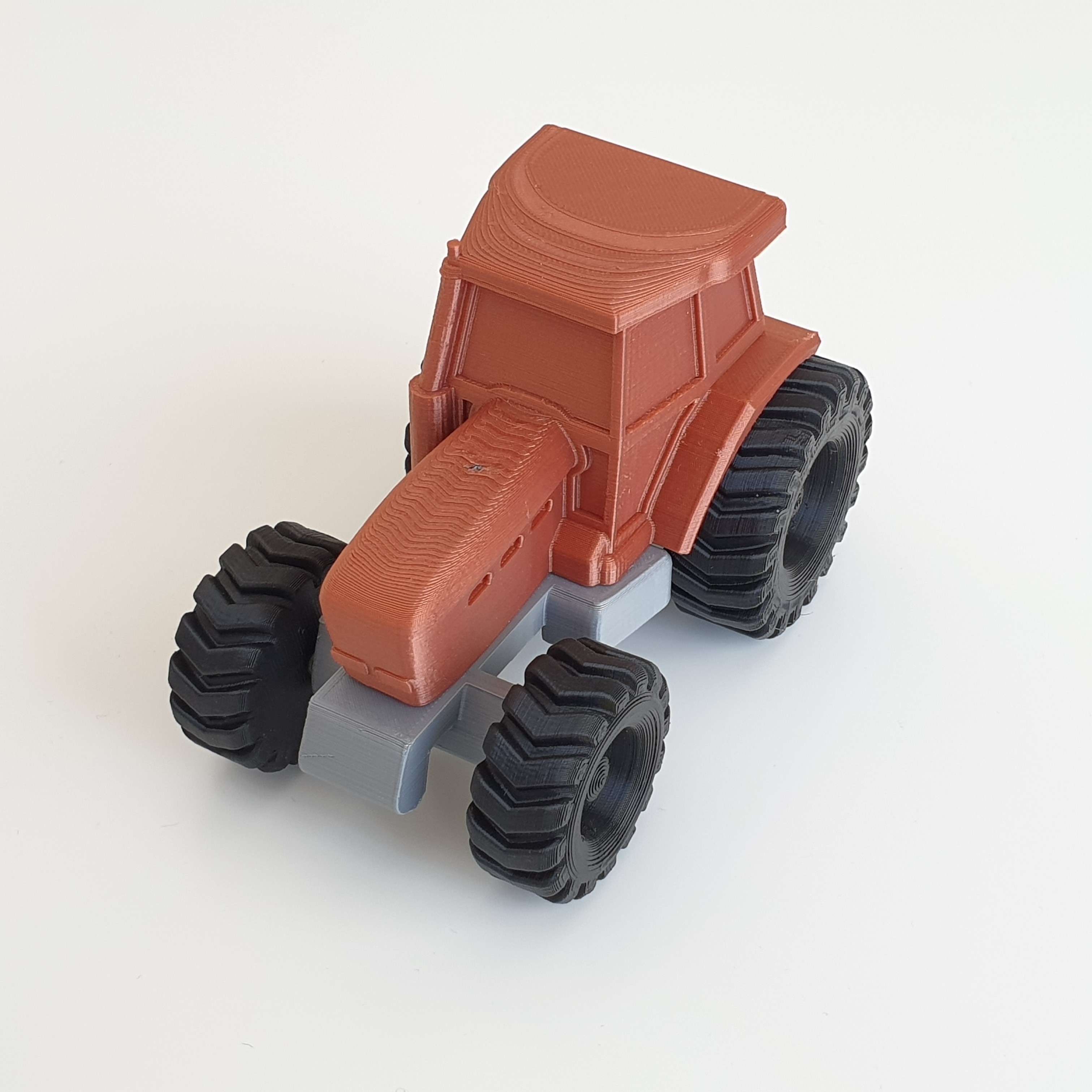 3D printing Easy to print Generic Tractor (esc: 1: 100)・Cults