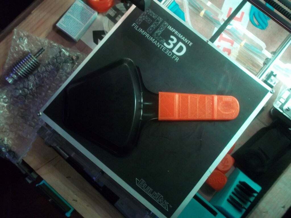 免费 STL 文件 Raclette LISTO RG L4r handle 🏠 ・可下载 3D 打印设计・Cults