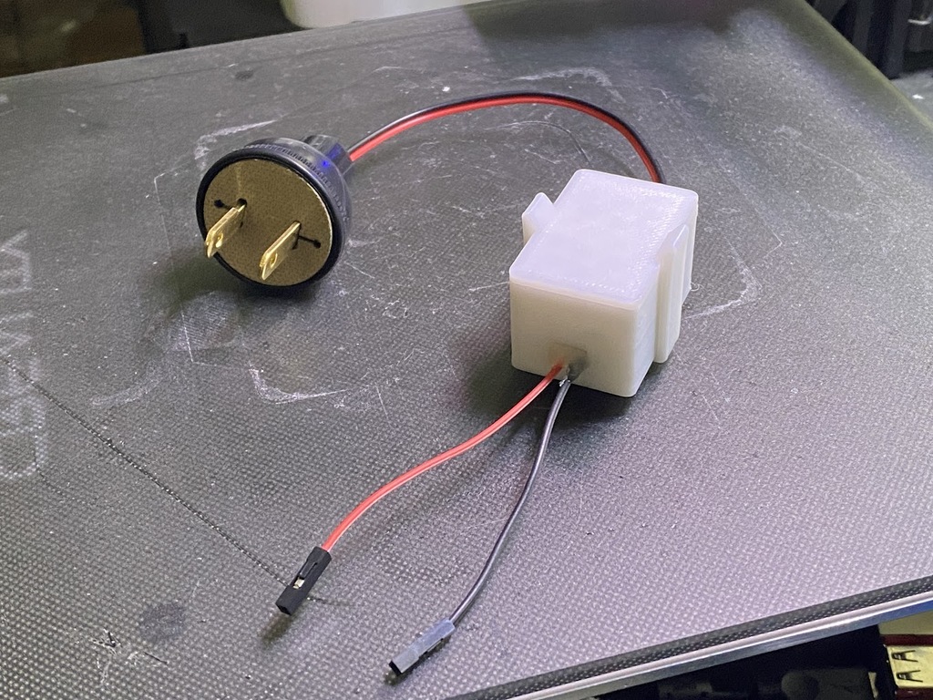 🧞‍♂️ Mounting clip for housing for 110V/230V to 5V/12V/450mA converter ...