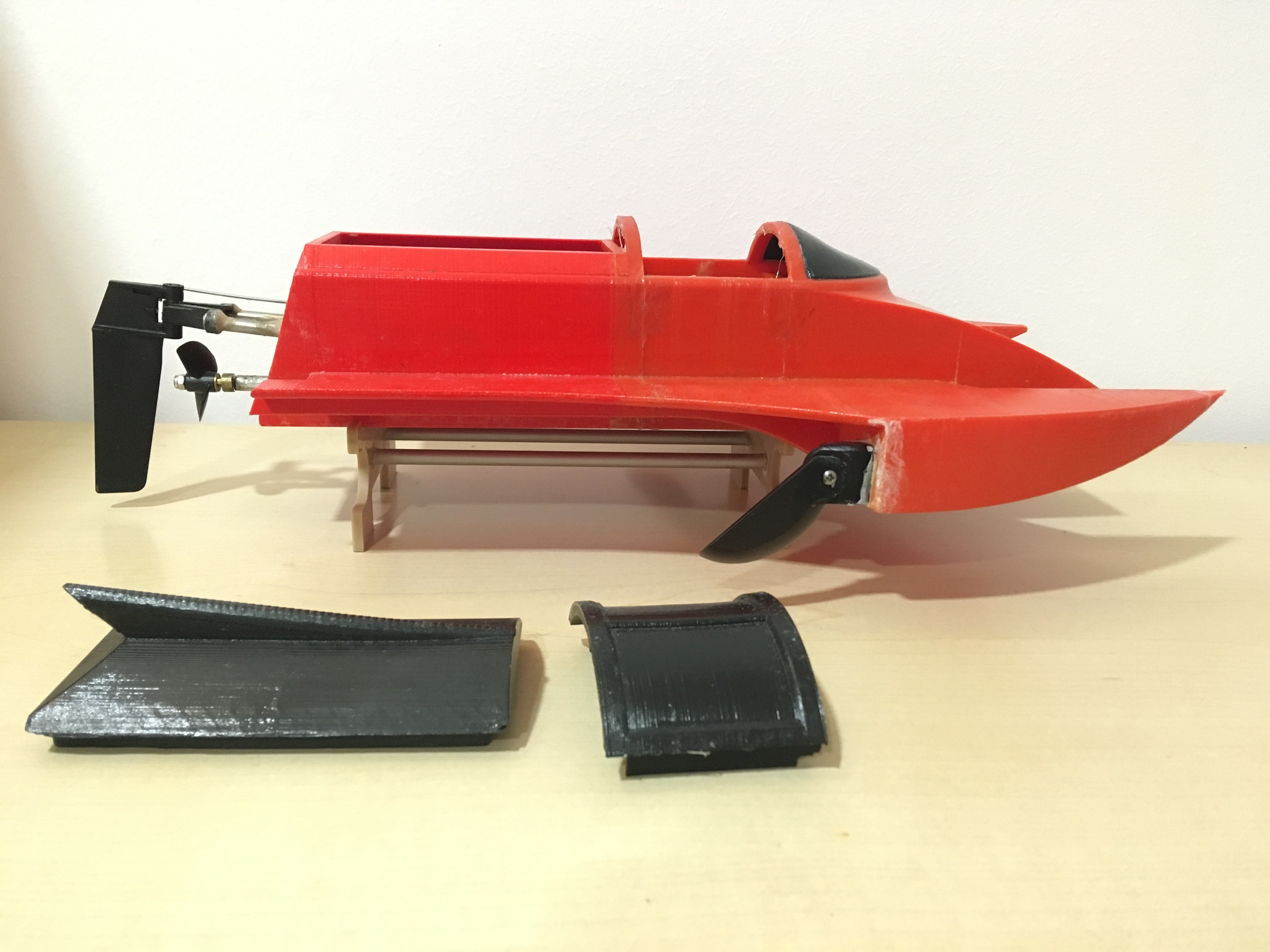 STL file RC Hydroboat 🚤・Design to download and 3D print・Cults