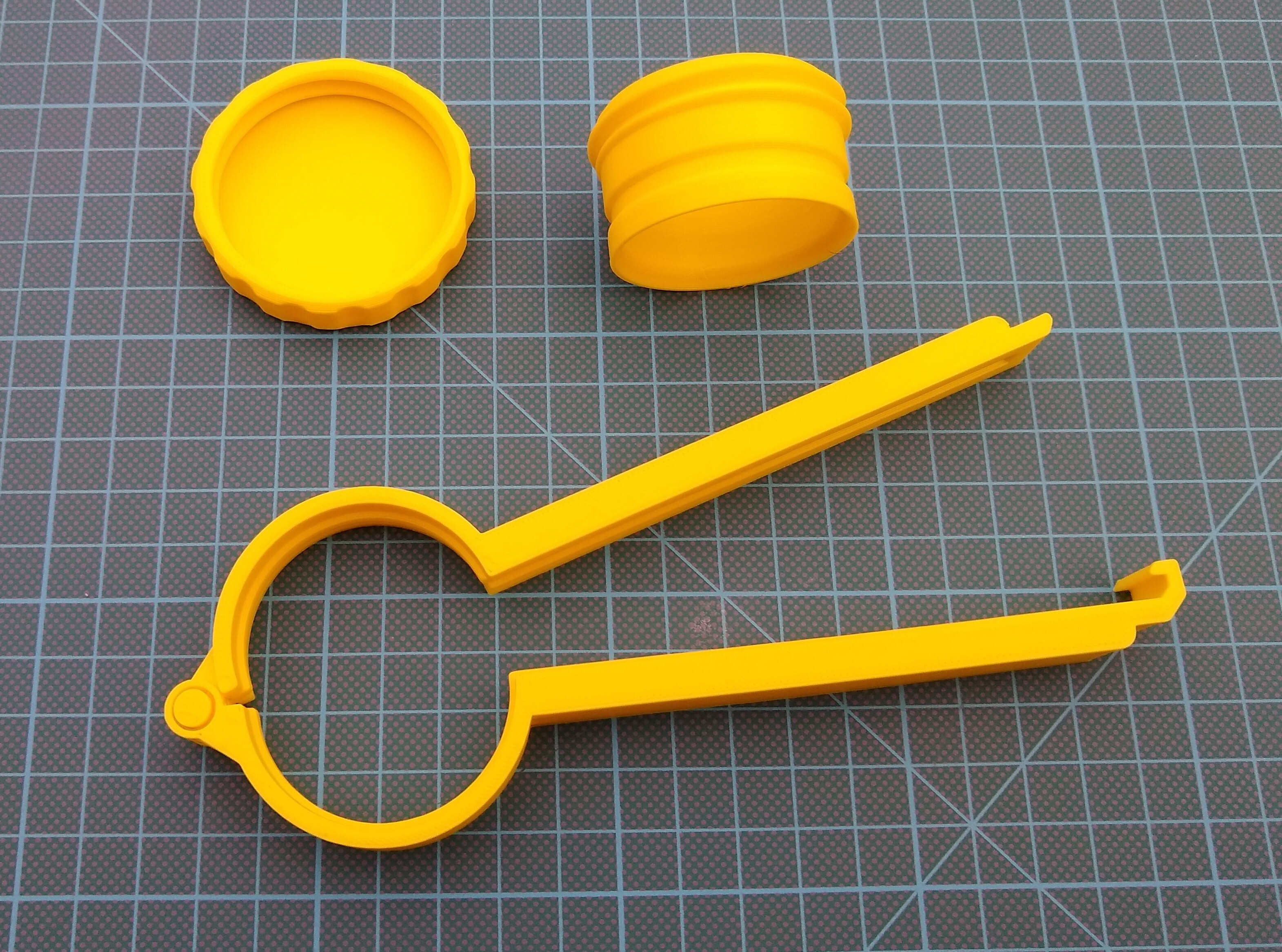 Free STL file Bag Clip with Screw Cap (Modified) 🧢 ・3D print design to ...